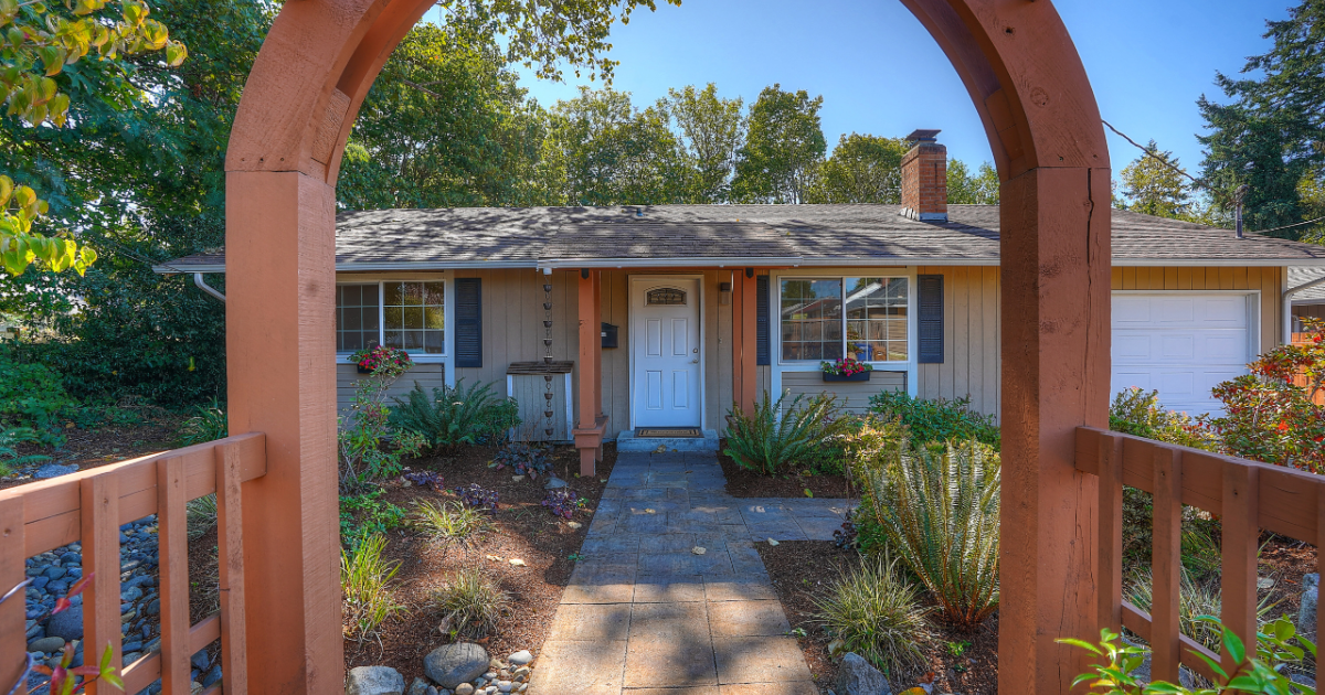 4014 S 17th Street Tacoma - Windermere Abode